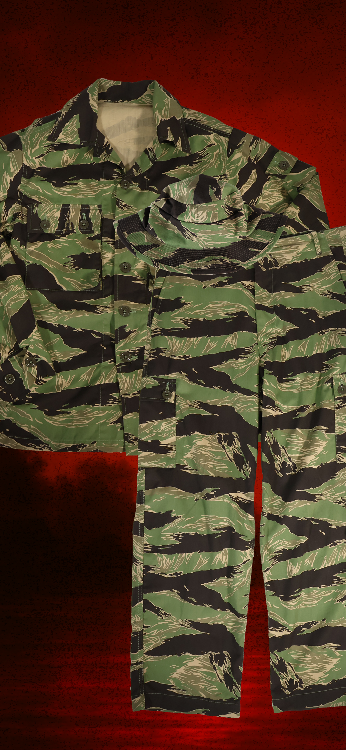 Military Vintage Clothing & Collectibles Store