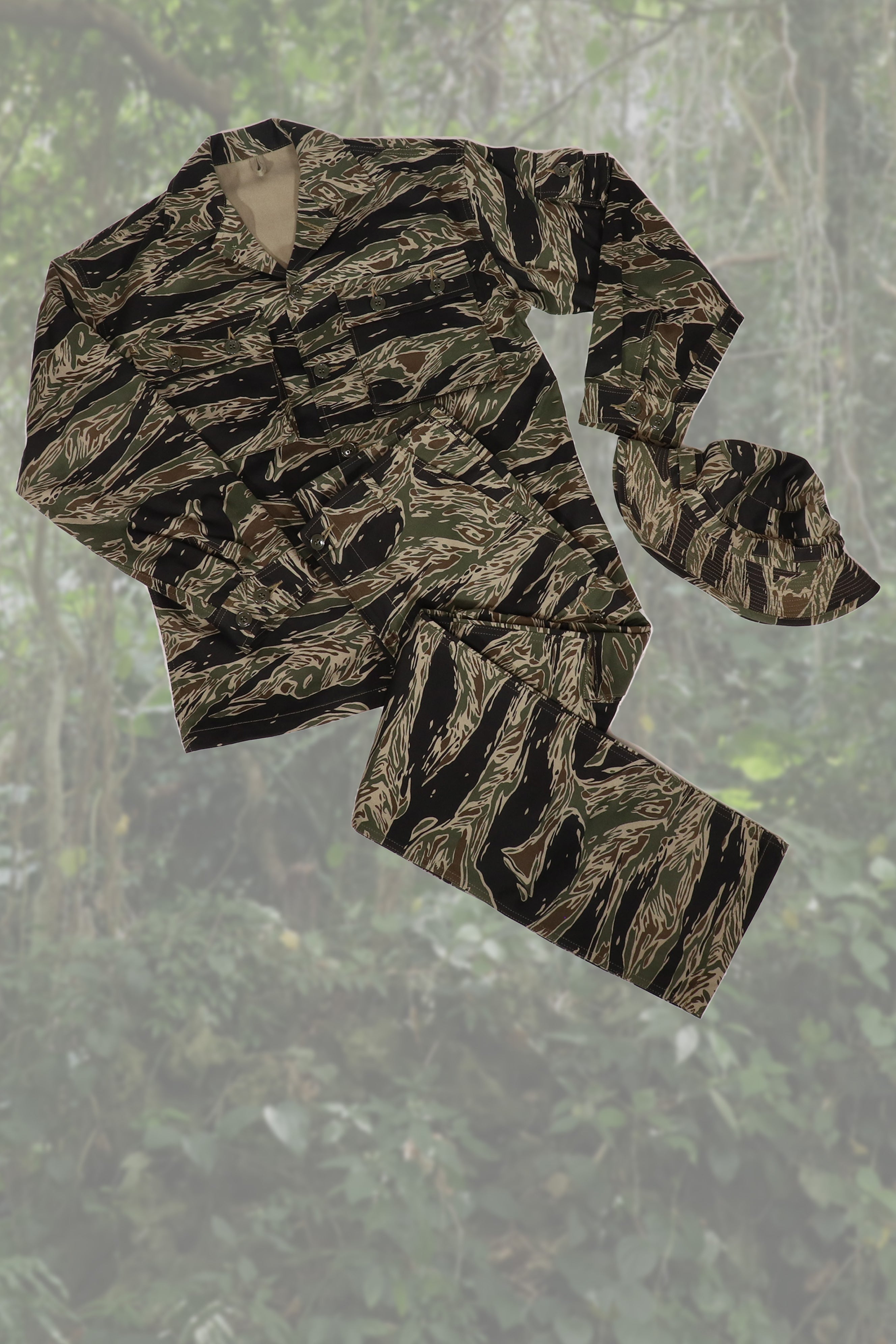 Military Vintage Clothing & Collectibles Store